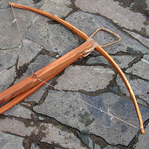 Reconstitution de l'arbalète simple de Lillohus (Skane Lockbow)